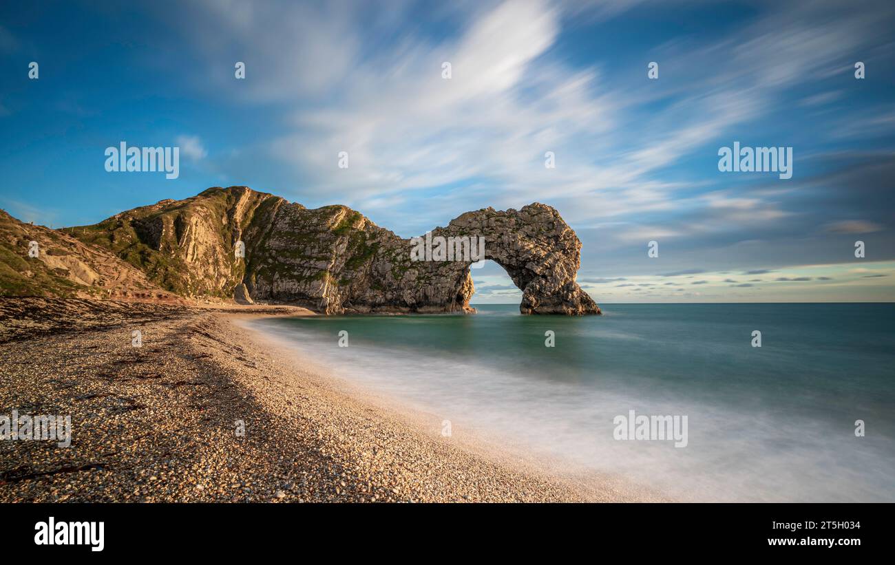 Durdle Door. Famous coastal geological feature on England's Jurassic ...