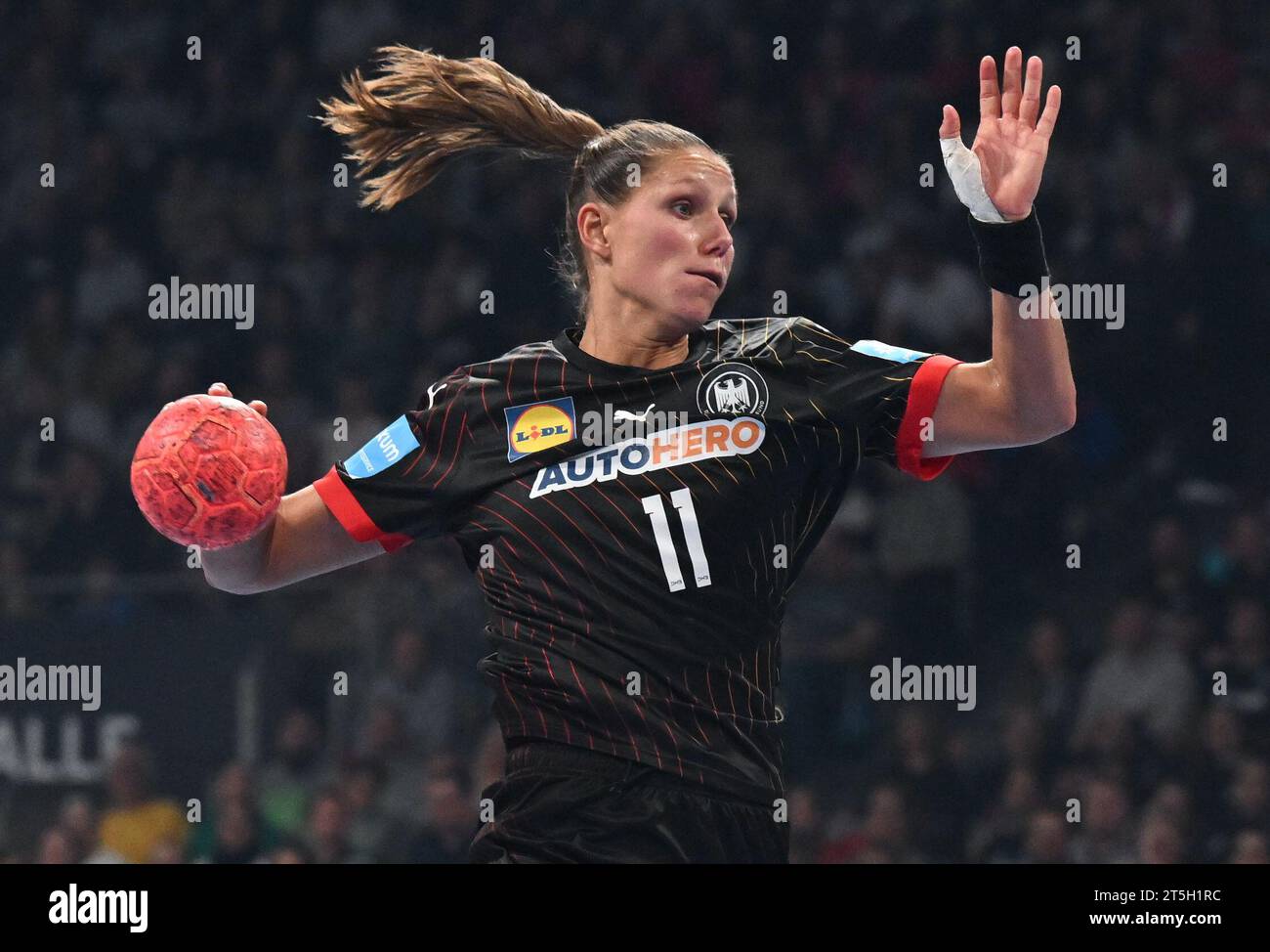 Munich, Germany. 05th Nov, 2023. Handball: International match, Germany ...