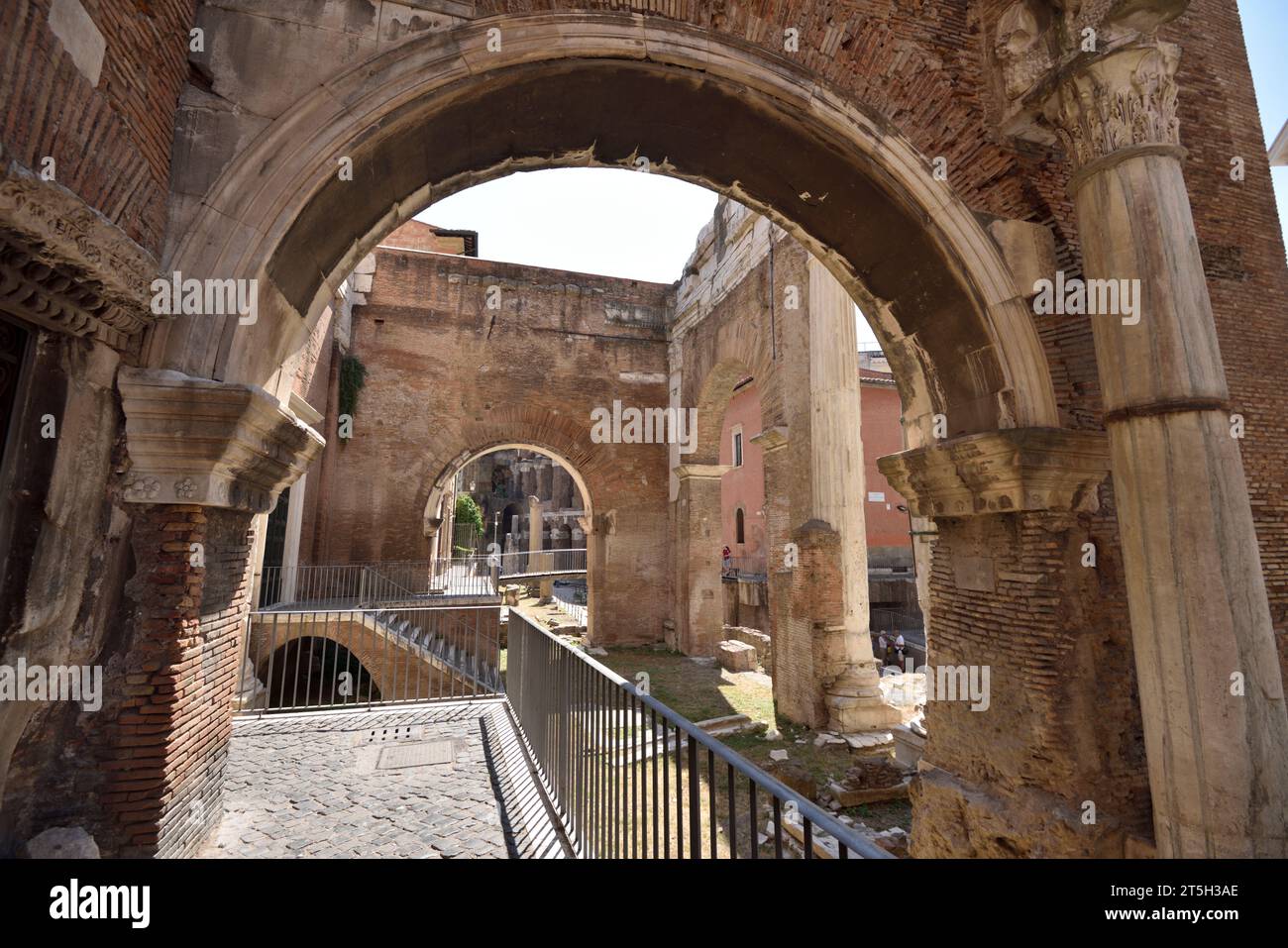Italy, Rome, Jewish Ghetto, Portico d'Ottavia, Porticus Octaviae Stock ...