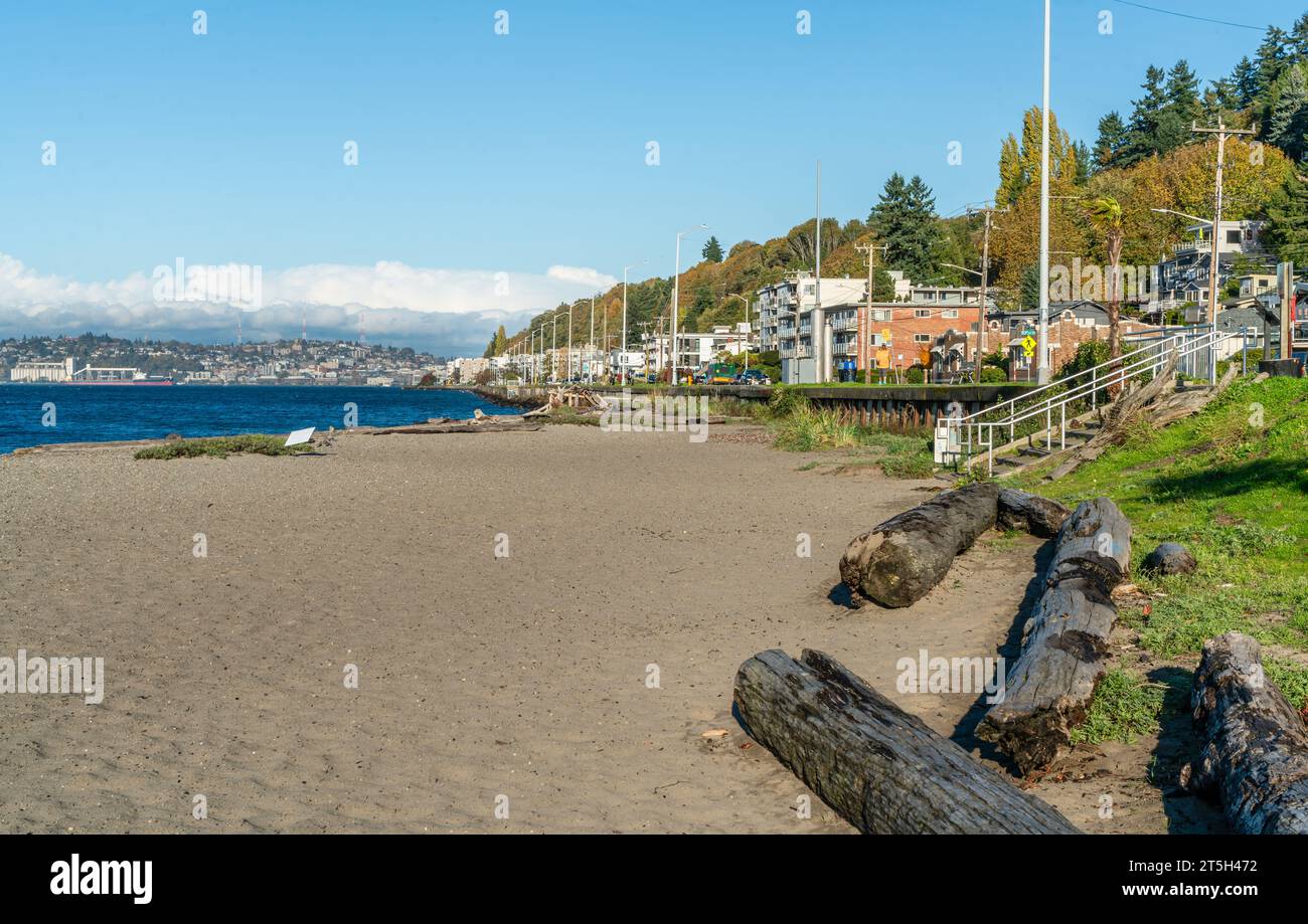 A veiw of condominiums near Alki Beach in West Seattle, Washington ...