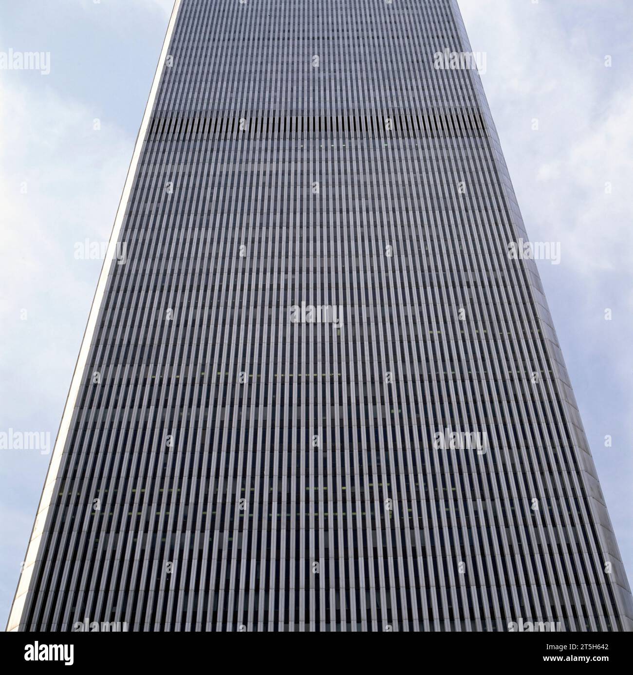 NEW YORK, USA-AUGUST 12, 1998: Twin towers of the World Trade Center in ...