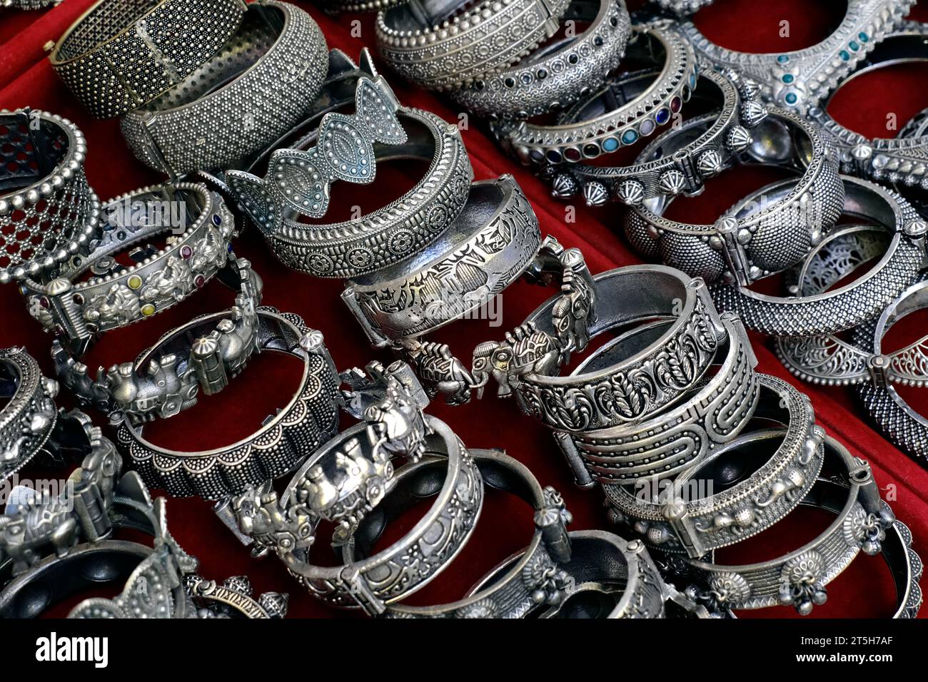 Indian bangles displayed in local shop in a market of Pune, India ...