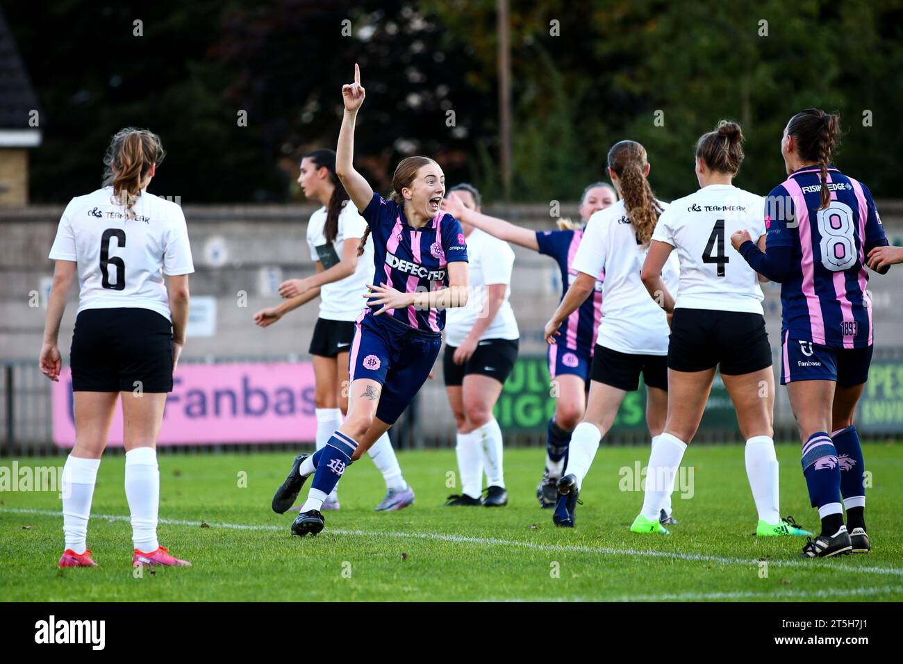 Lserwfl cup hi-res stock photography and images - Alamy