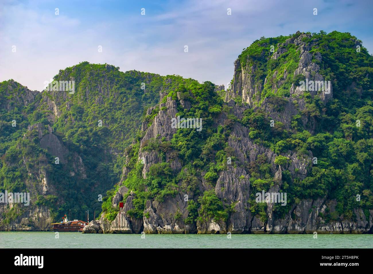Halong bay on land hi-res stock photography and images - Alamy