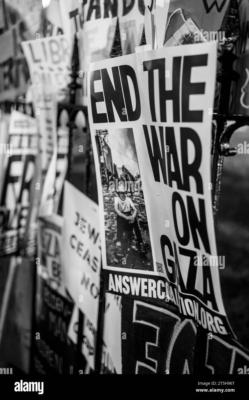 Protest stop israel war Black and White Stock Photos & Images - Alamy