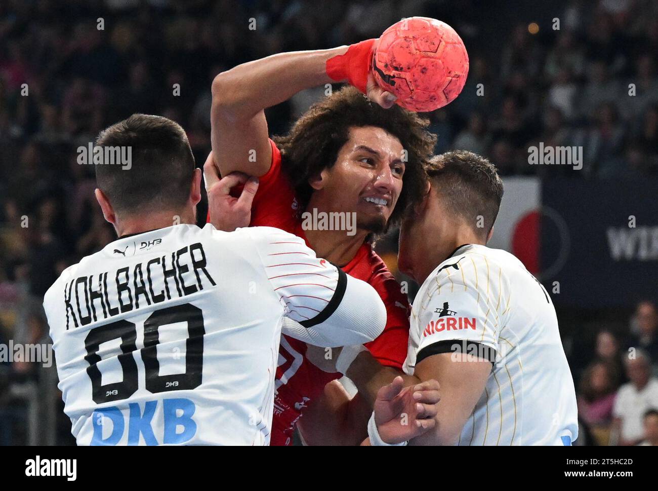 Munich, Germany. 05th Nov, 2023. Handball: International match, Germany ...