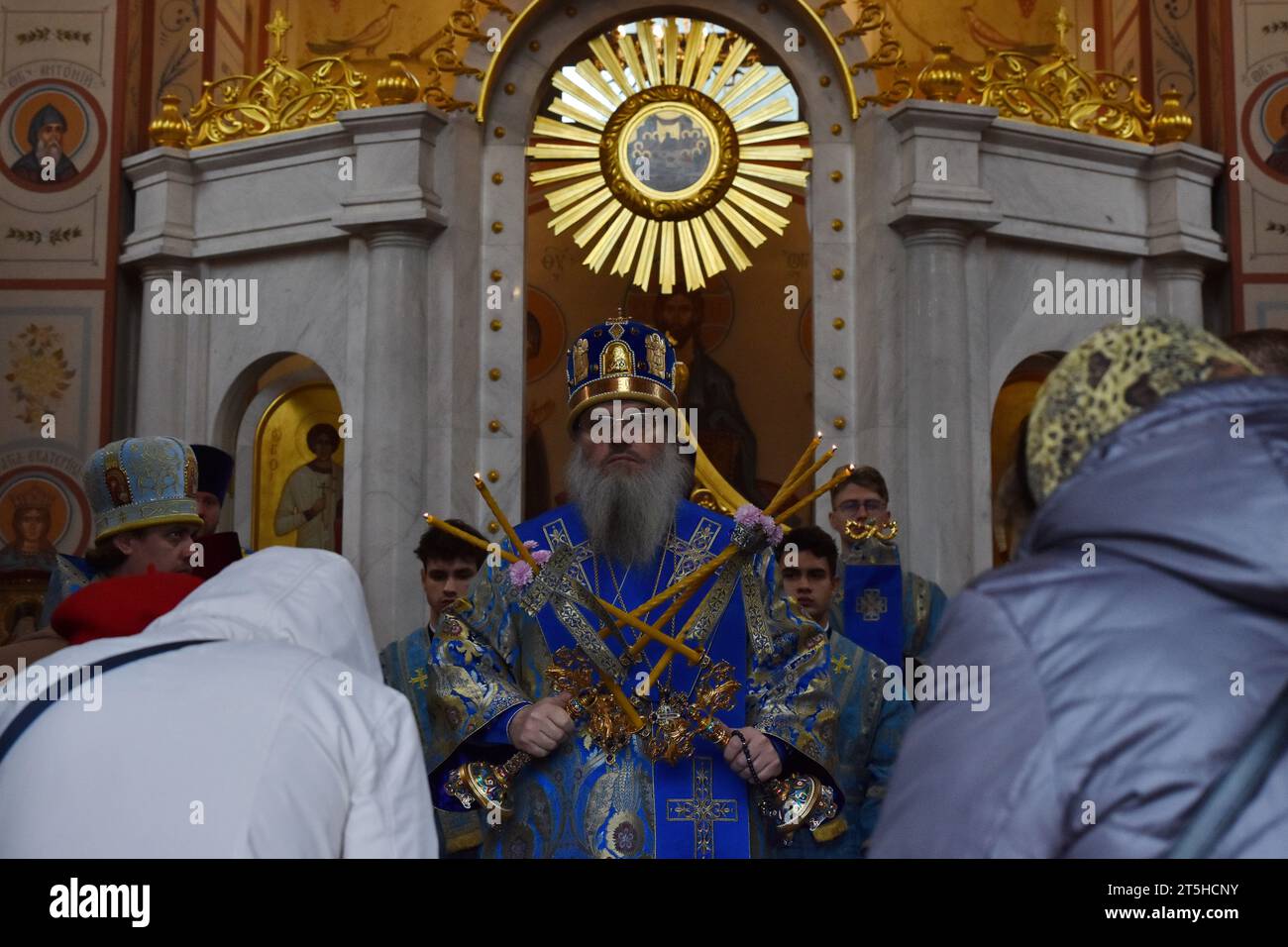 Metropolitan Luka (Kovalenko) of Zaporizhzhia and Melitopol (center ...