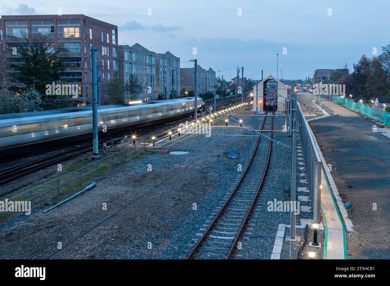 The controversial new Network Rail carriage washing depot at Cambridge ...