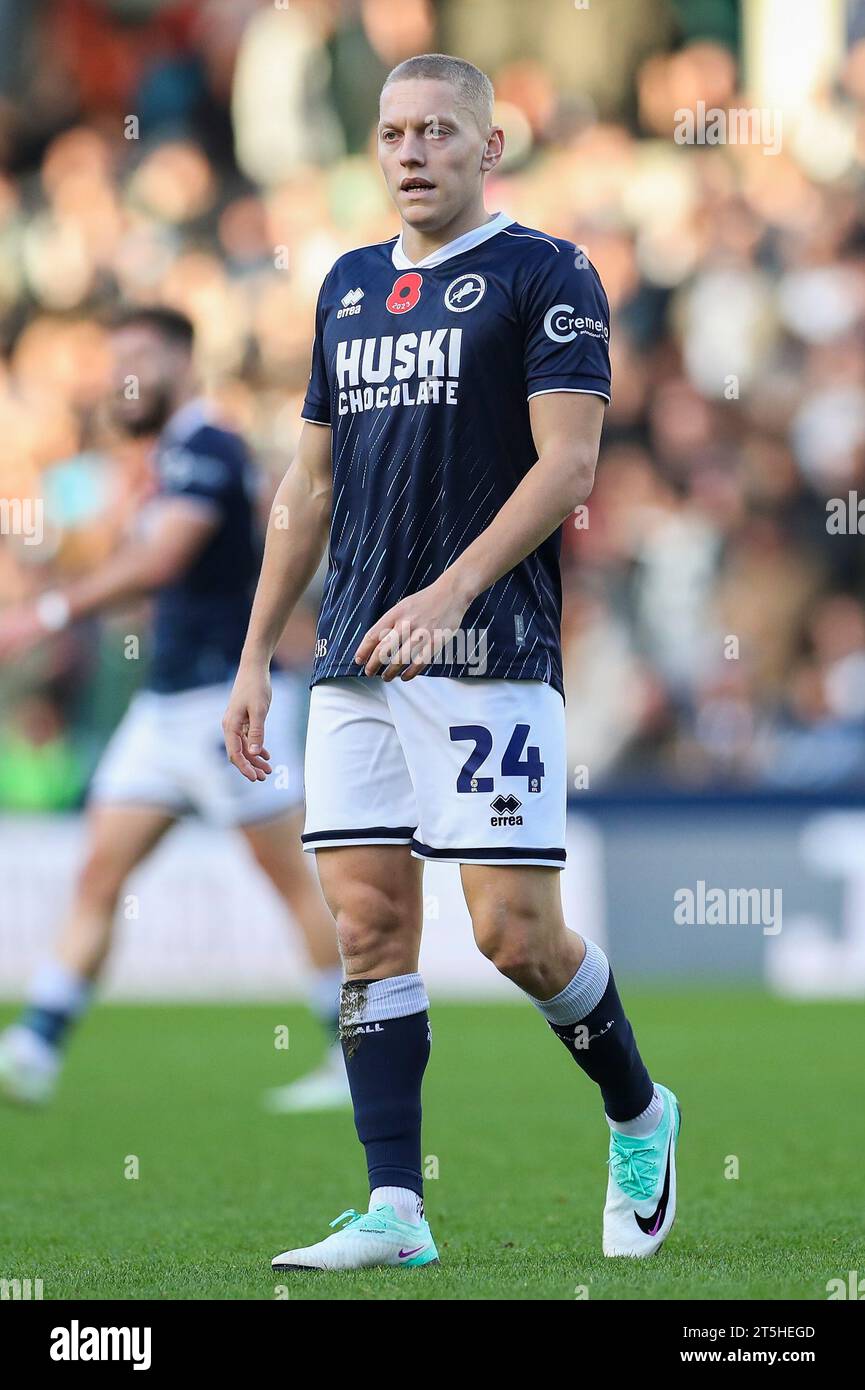 London, UK. 04th Nov, 2023. Millwall defender Casper de Norre (24 ...