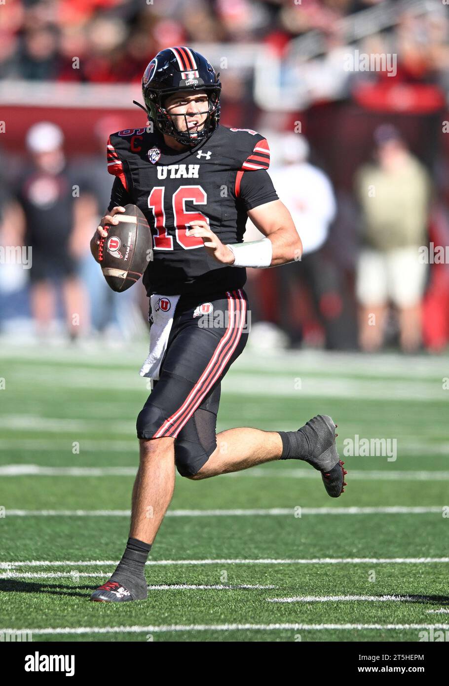 SALT LAKE CITY, UT - NOVEMBER 04: Utah Utes quarterback Bryson Barnes ...