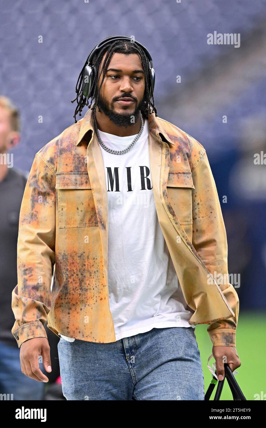 Tampa Bay Buccaneers linebacker Cam Gill arrives prior to an NFL ...