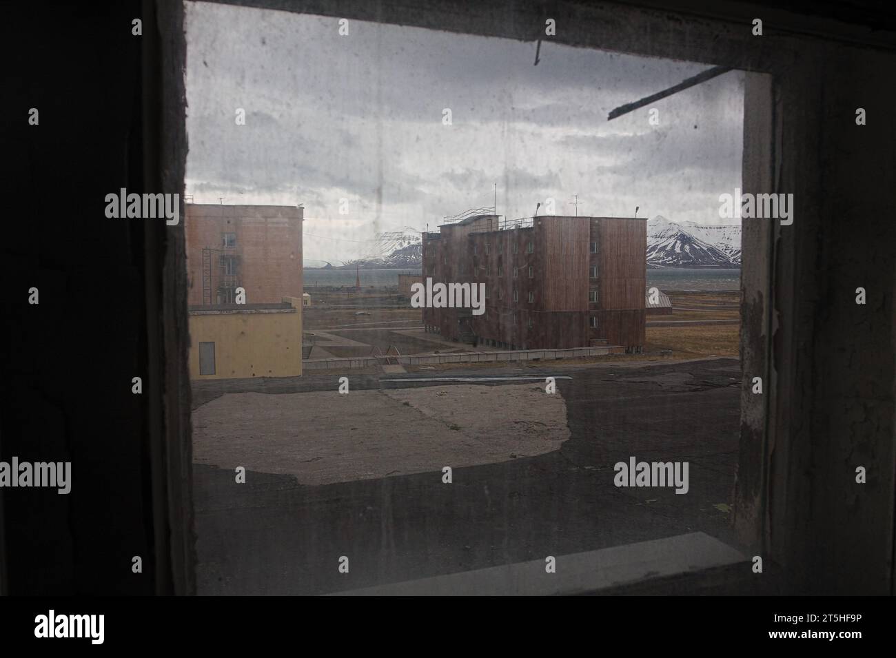 A view on the abandoned city of Pyramiden, Svalbard Stock Photo - Alamy