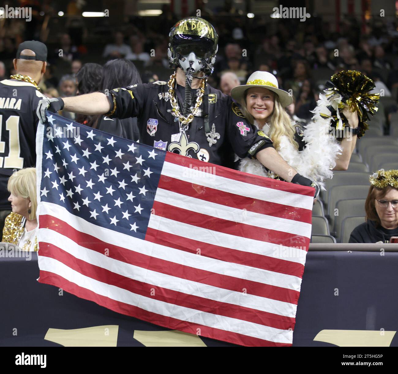 New Orleans, USA. 05th Nov, 2023. A husband and wife New Orleans Saints ...
