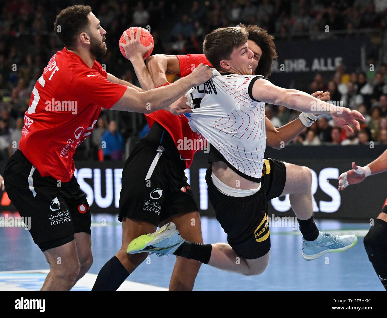Munich, Germany. 05th Nov, 2023. Handball: International match, Germany ...