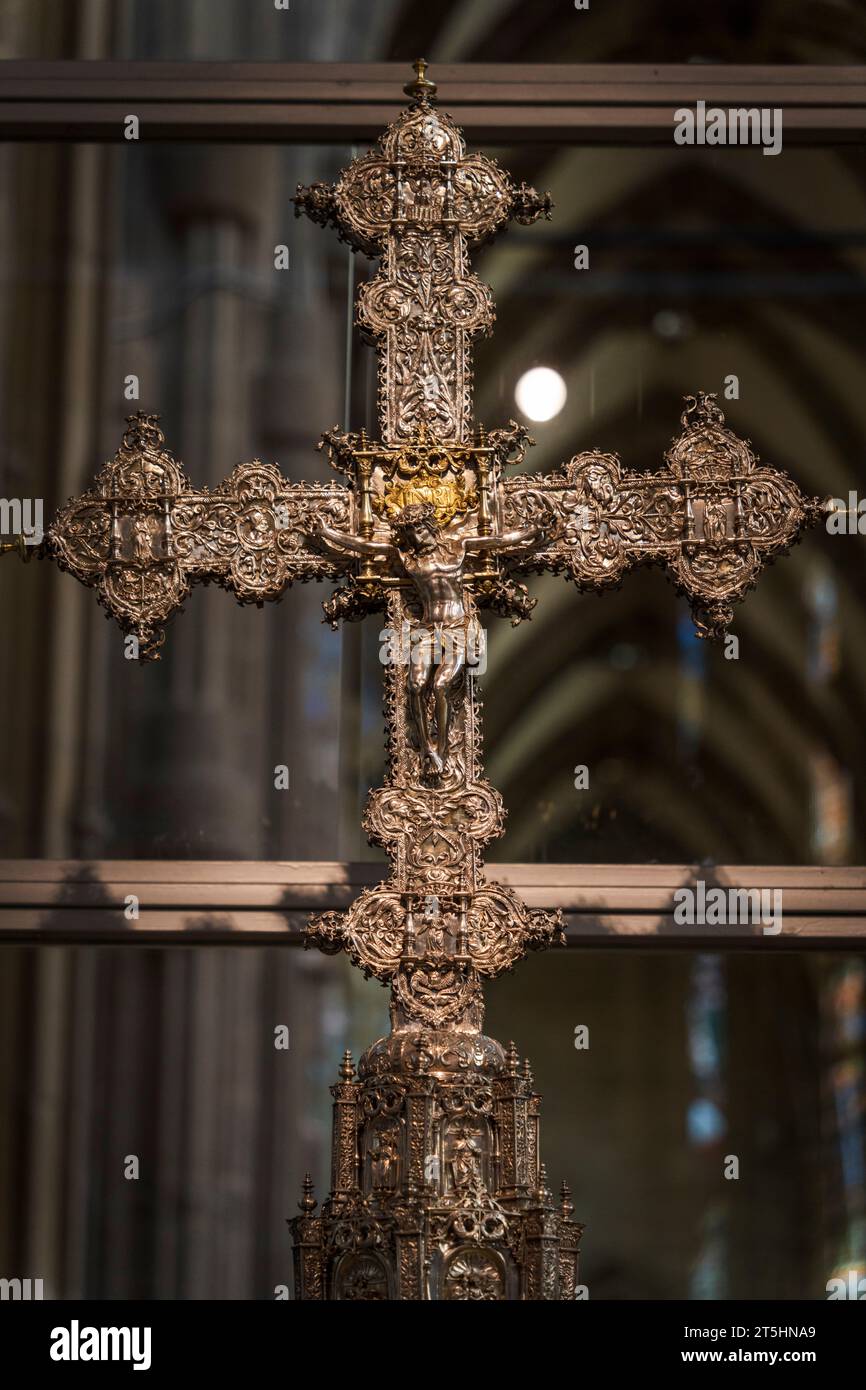 processional cross from the 16th century, carved and gilded silver, San ...