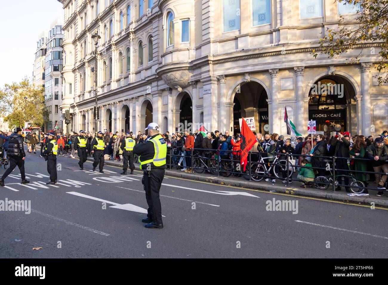 London Palestinian Demonstration Trafalgar Square Stock Photo - Alamy