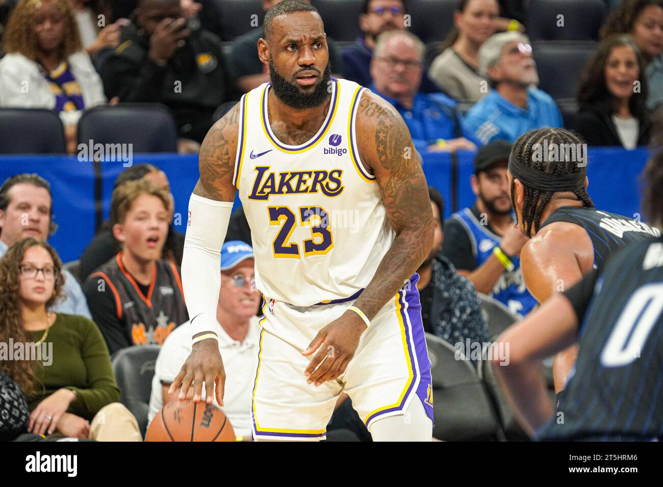 James lebron face hi-res stock photography and images - Alamy