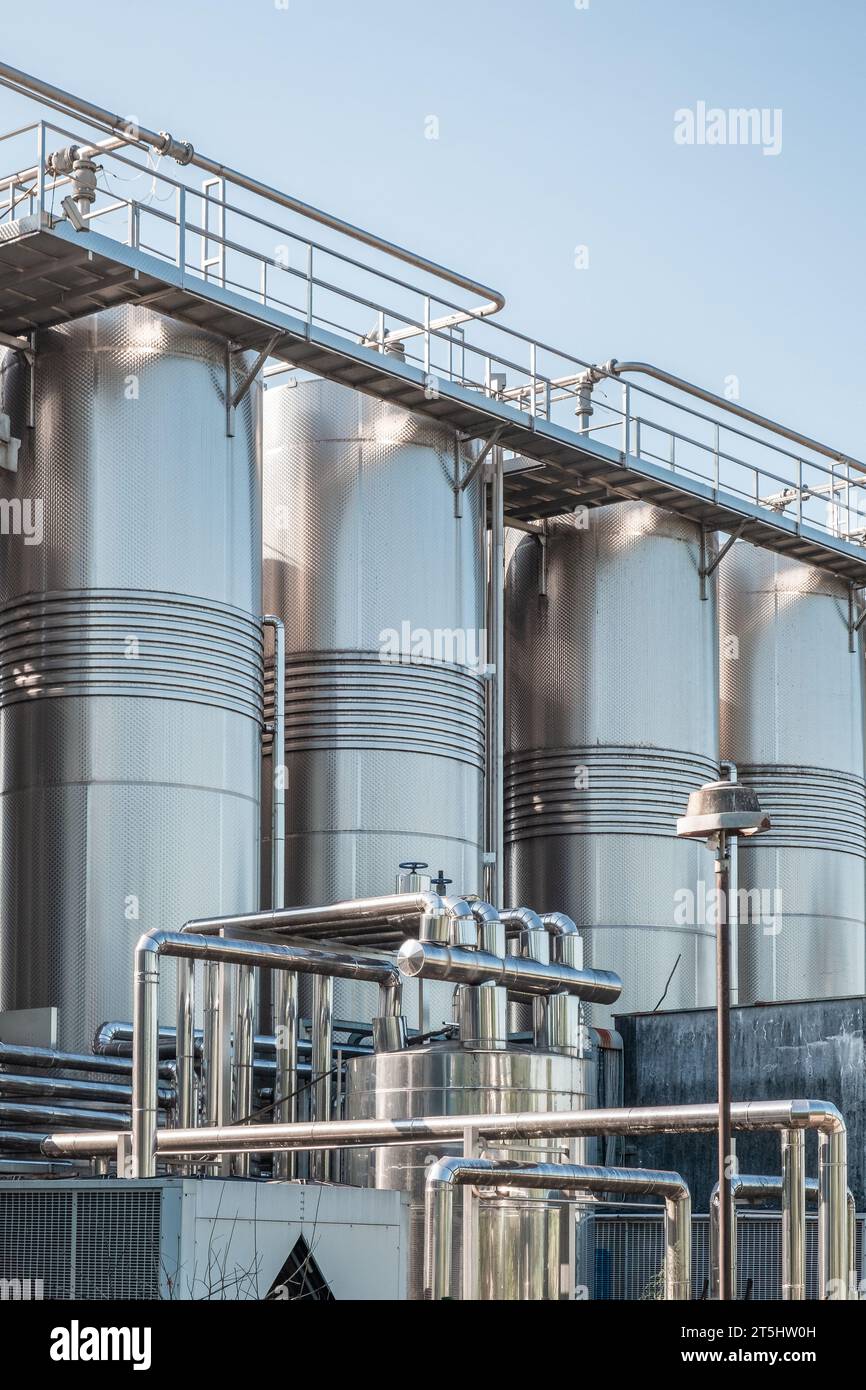 Stainless group vertical steel storage tanks for wine fermentation and ...