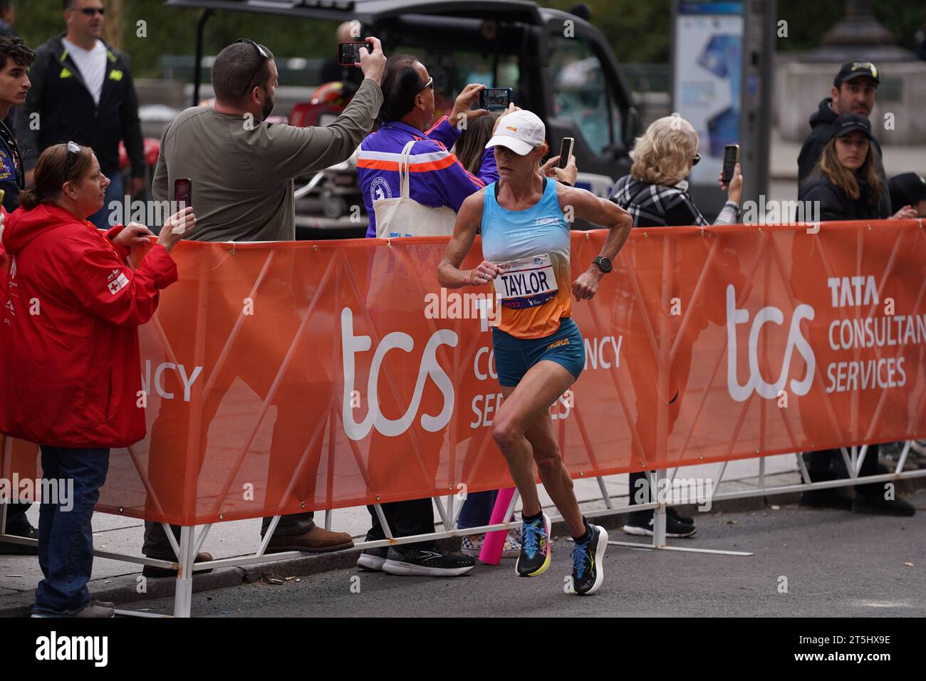 New York, New York, USA. 5th Nov, 2023. (SPO) TCS New York City ...