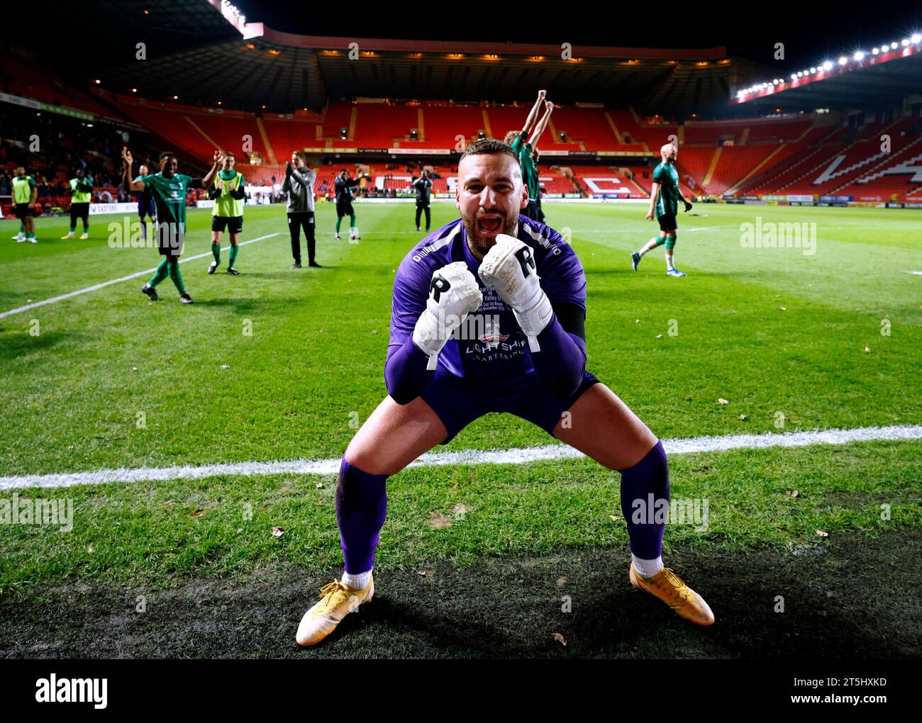 Cray Valley goalkeeper Sam Freeman celebrates at the end of the ...