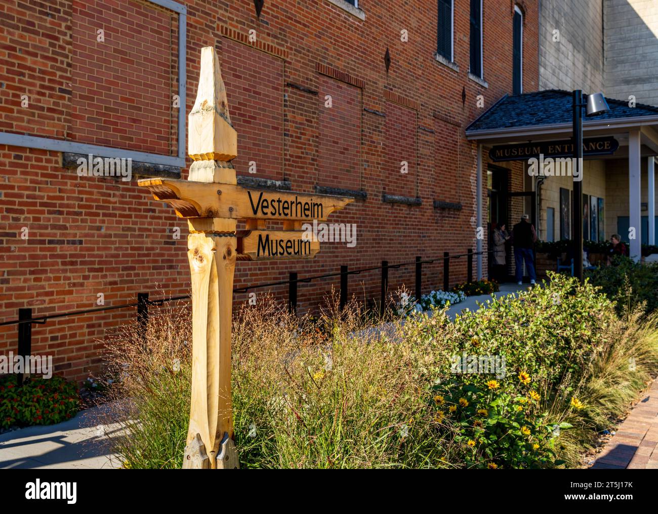Main street iowa hi-res stock photography and images - Alamy