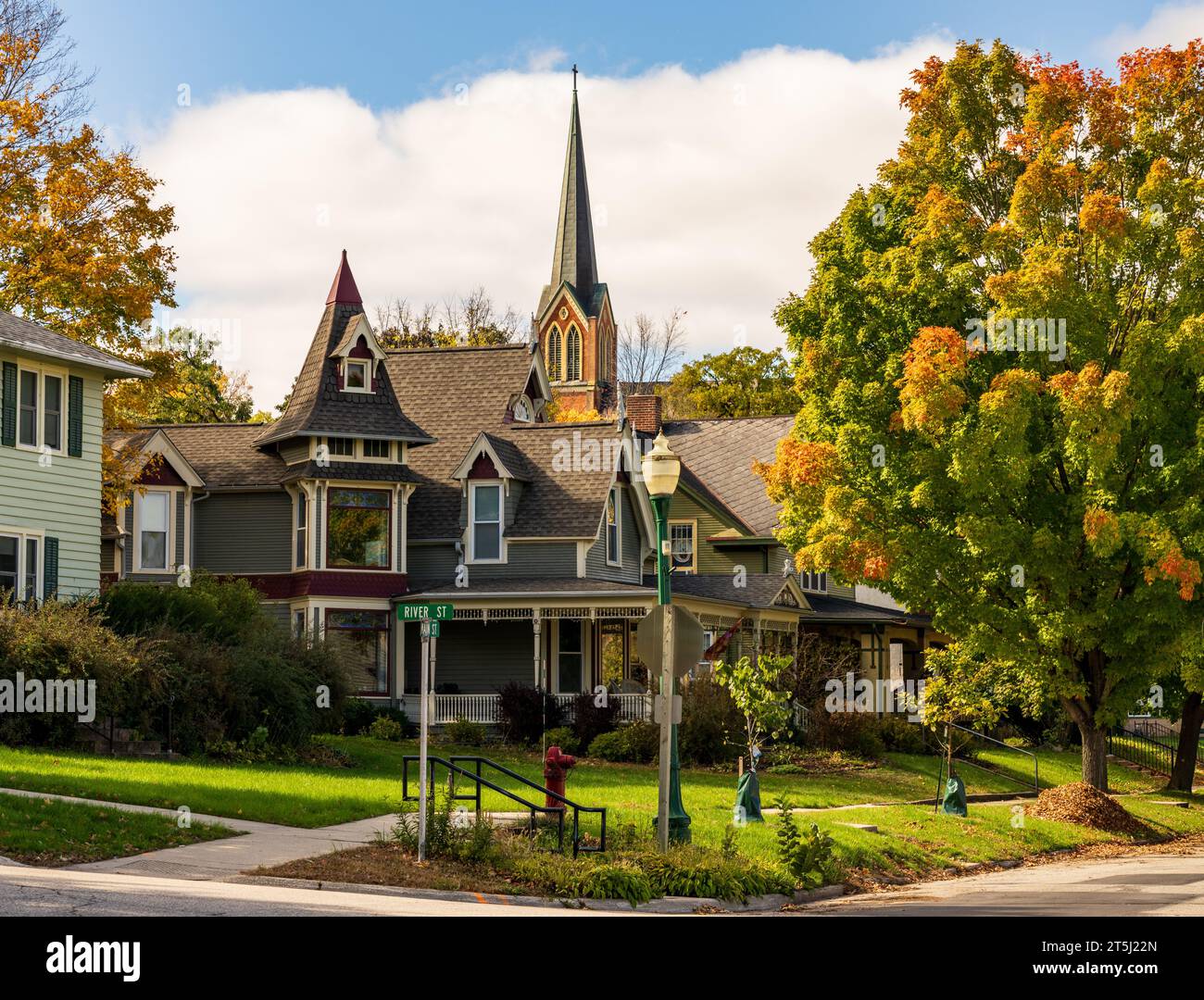 Main street iowa hi-res stock photography and images - Alamy