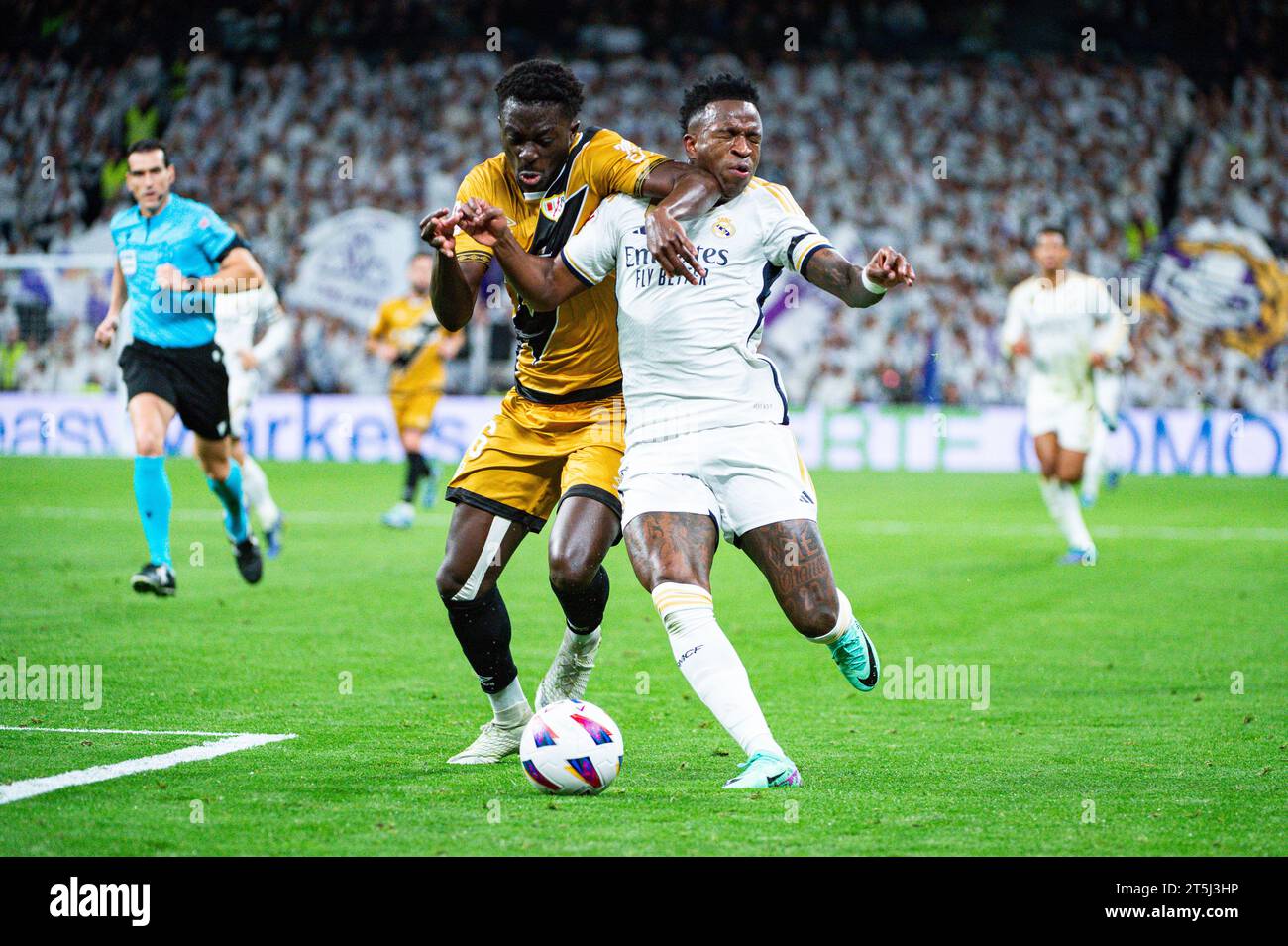 Ball hit man face hi-res stock photography and images - Alamy