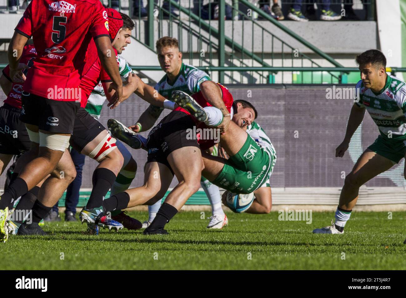 Treviso, Italy. 05th Nov, 2023. Richard Kriel during Benetton Rugby vs ...