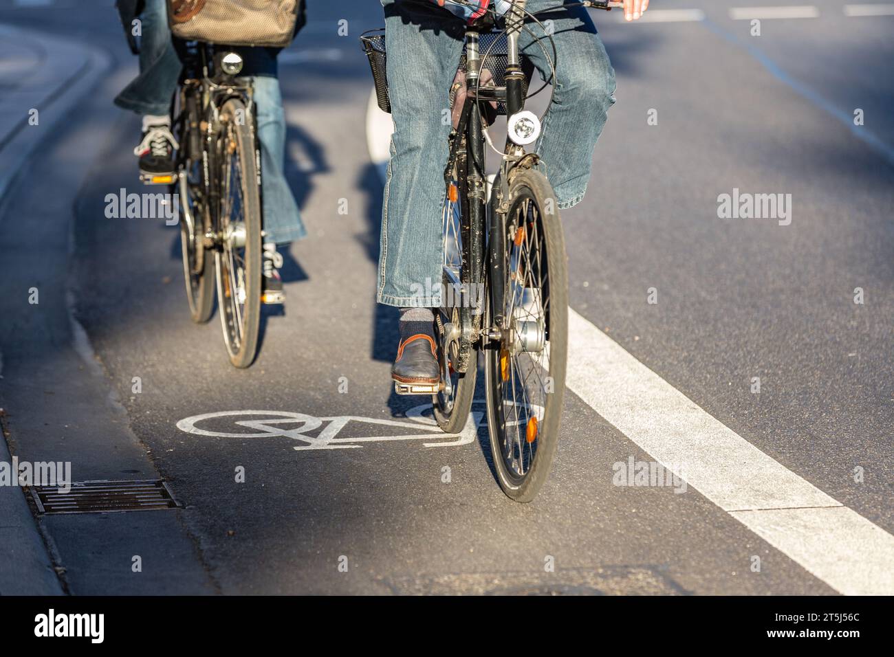Car on cycle lane hi-res stock photography and images - Alamy
