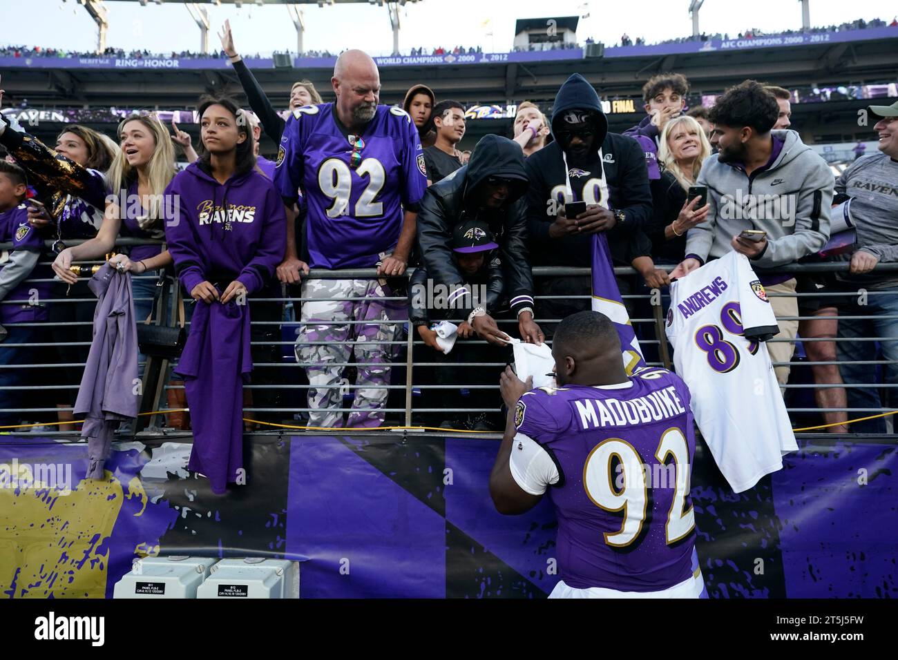 Baltimore Ravens defensive tackle Justin Madubuike (92) celebrates with ...