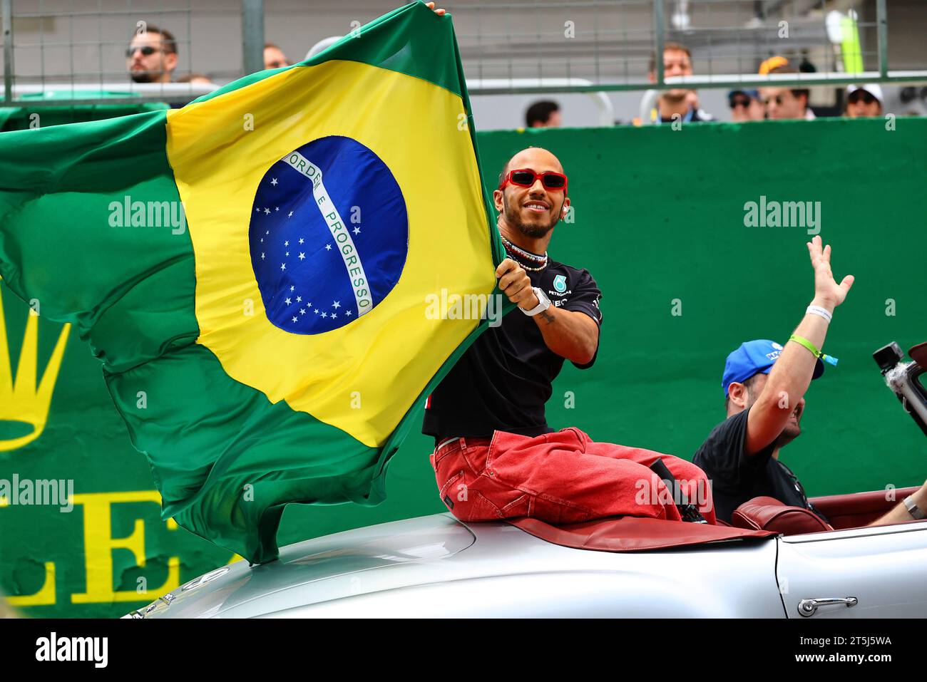 Sao Paulo, Brazil. 05th Nov, 2023. Lewis Hamilton (GBR) Mercedes AMG F1 ...