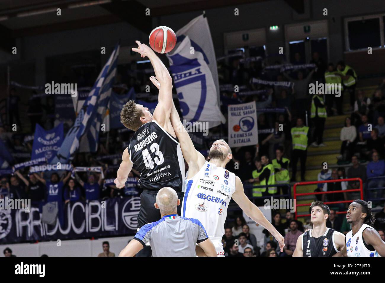 Tortona, Italy. 05th Nov, 2023. #43 Leon Radosevic (Bertram Derthona ...