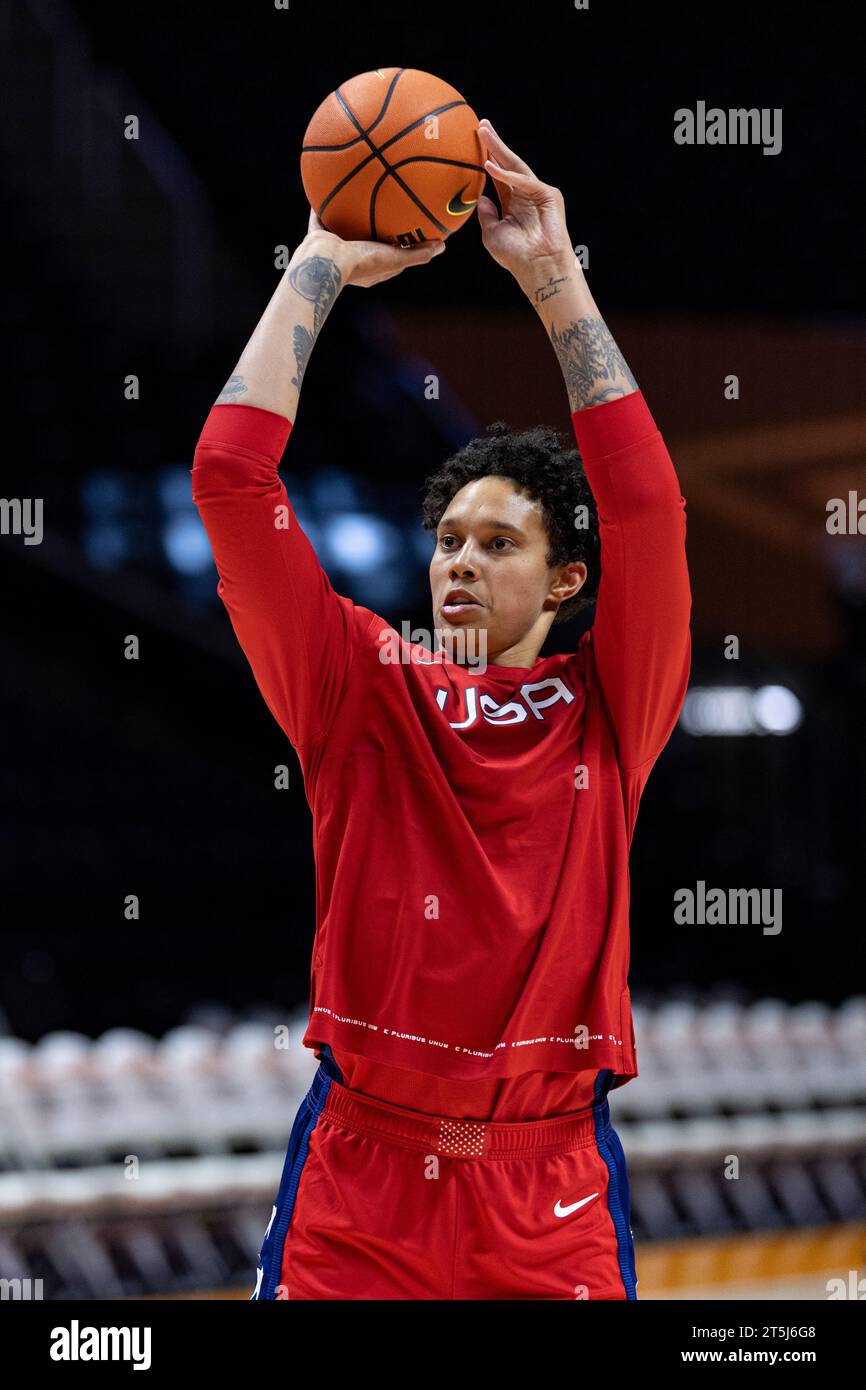 Team USA center Brittany Griner (15) shoots during warmups before an ...