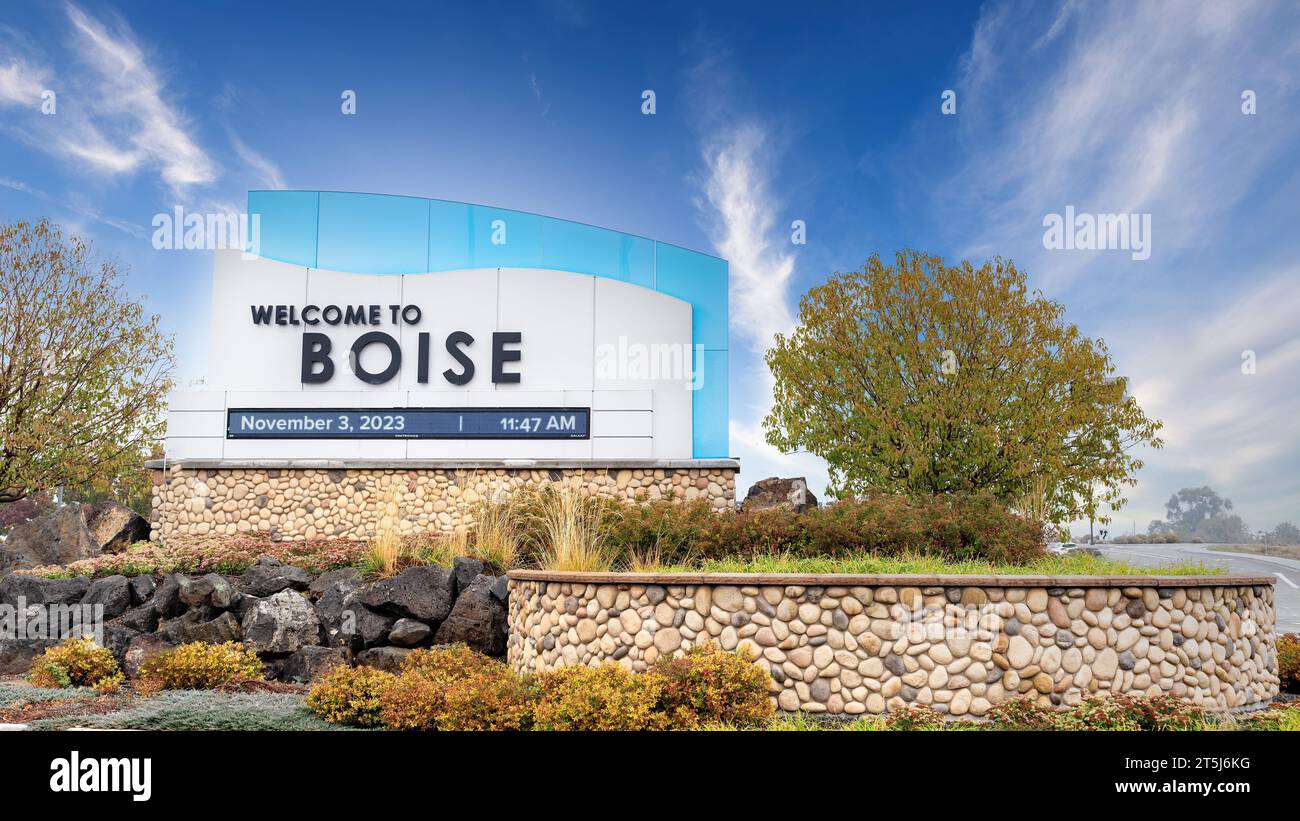 Fancy sign welcoming airport patrons to Boise Stock Photo - Alamy