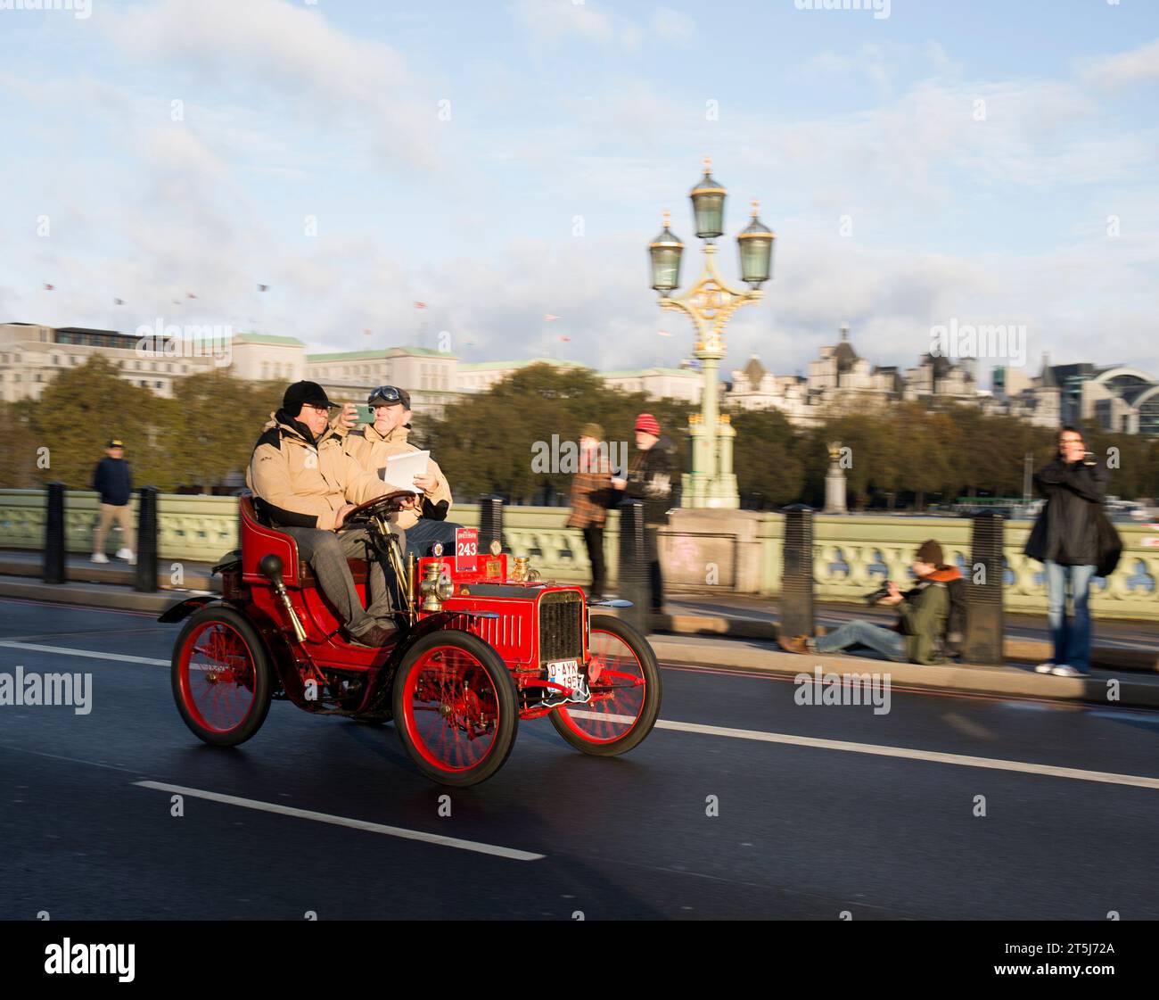 Entrant 243 1904 Minerva on Westminster Bridge London To Brighton ...