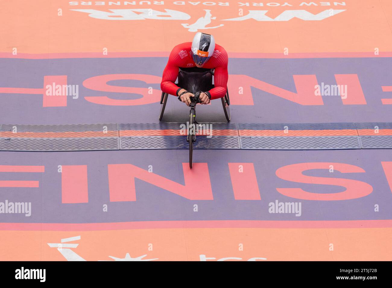Jetze Plat of Netherlands crossing finish line as a winner of 3rd place ...