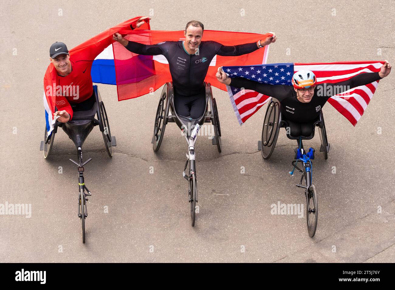 Winners of TCS New York City marathon in wheelchair men's division ...
