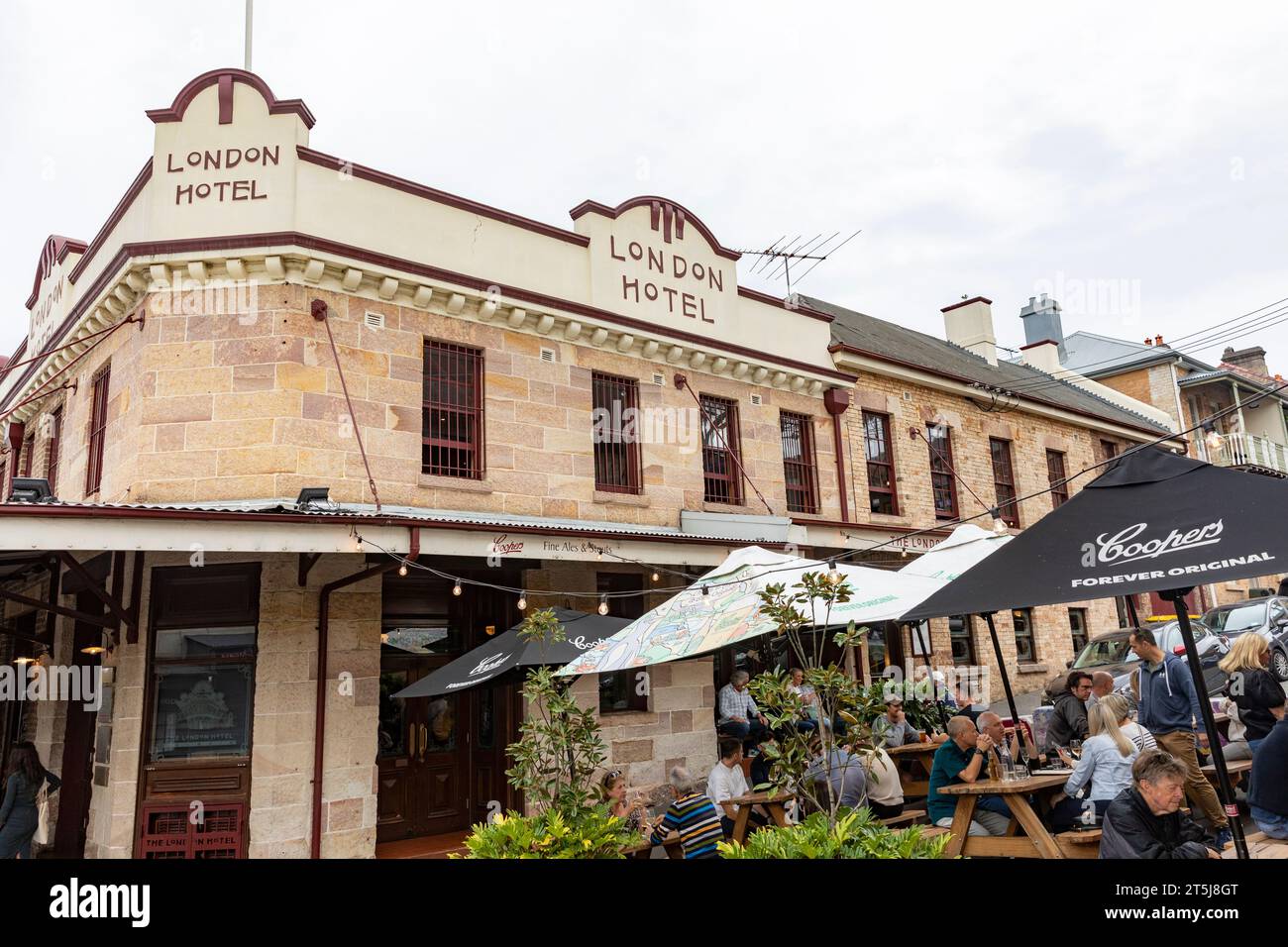 Balmain Sydney, The London Hotel public house a bar pub in Darling ...