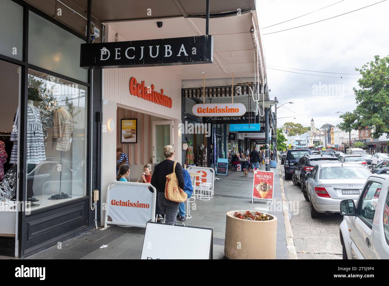 Balmain Sydney high street shops on darling street Decjuba womens ...