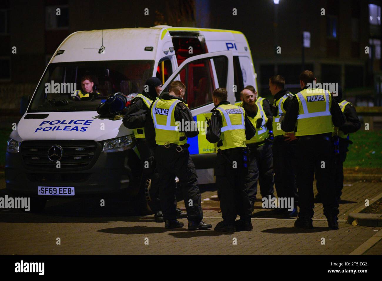 Niddrie fireworks hi-res stock photography and images - Alamy