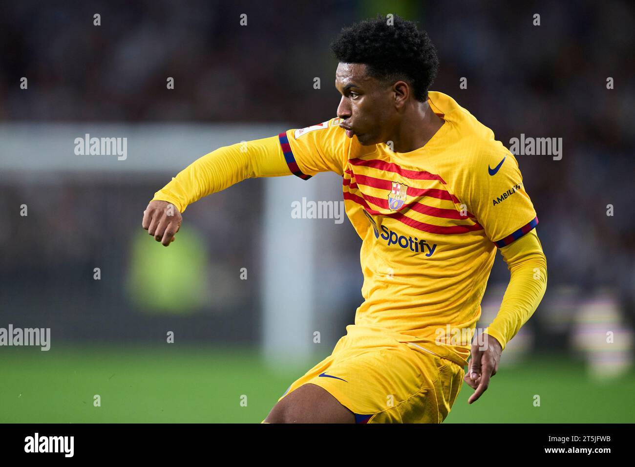 Alejandro Balde of FC Barcelona in action during the LaLiga EA Sports ...
