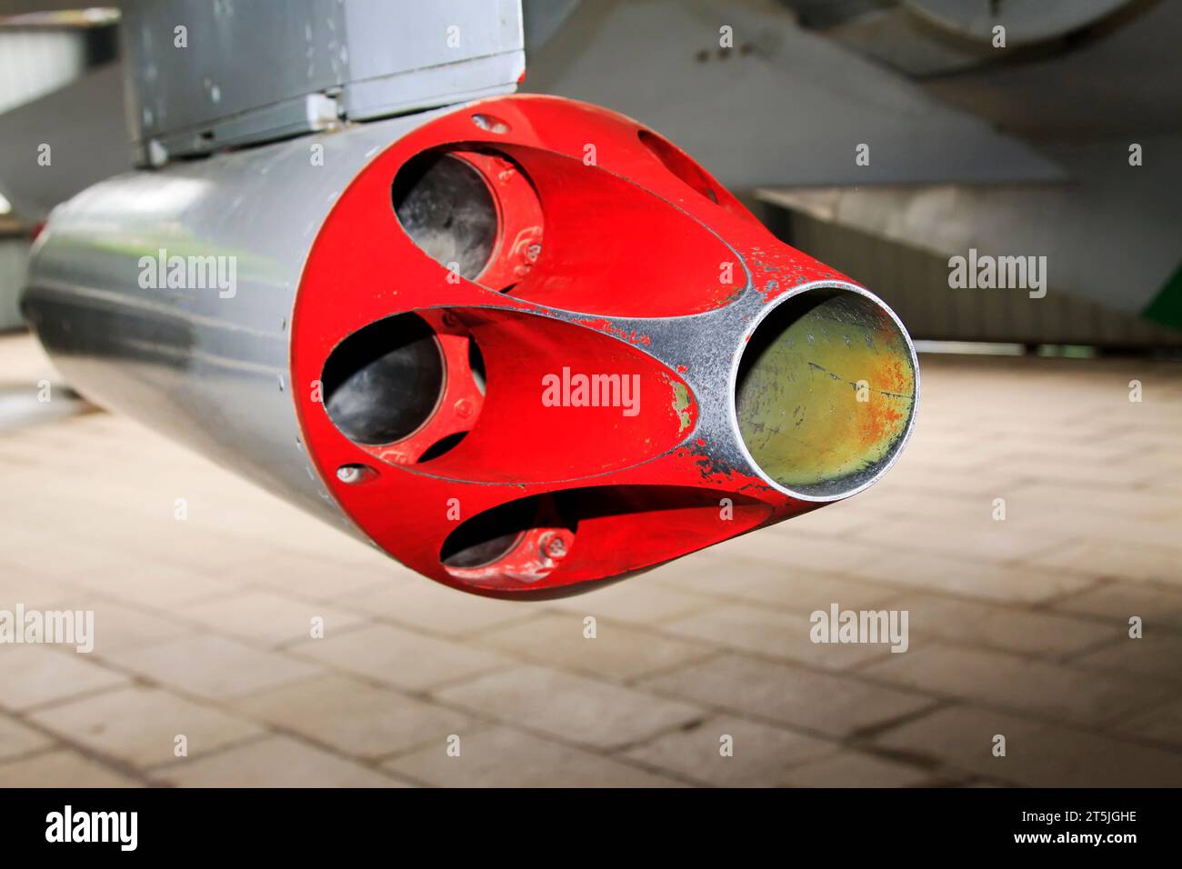 Weapons systems hi-res stock photography and images - Alamy