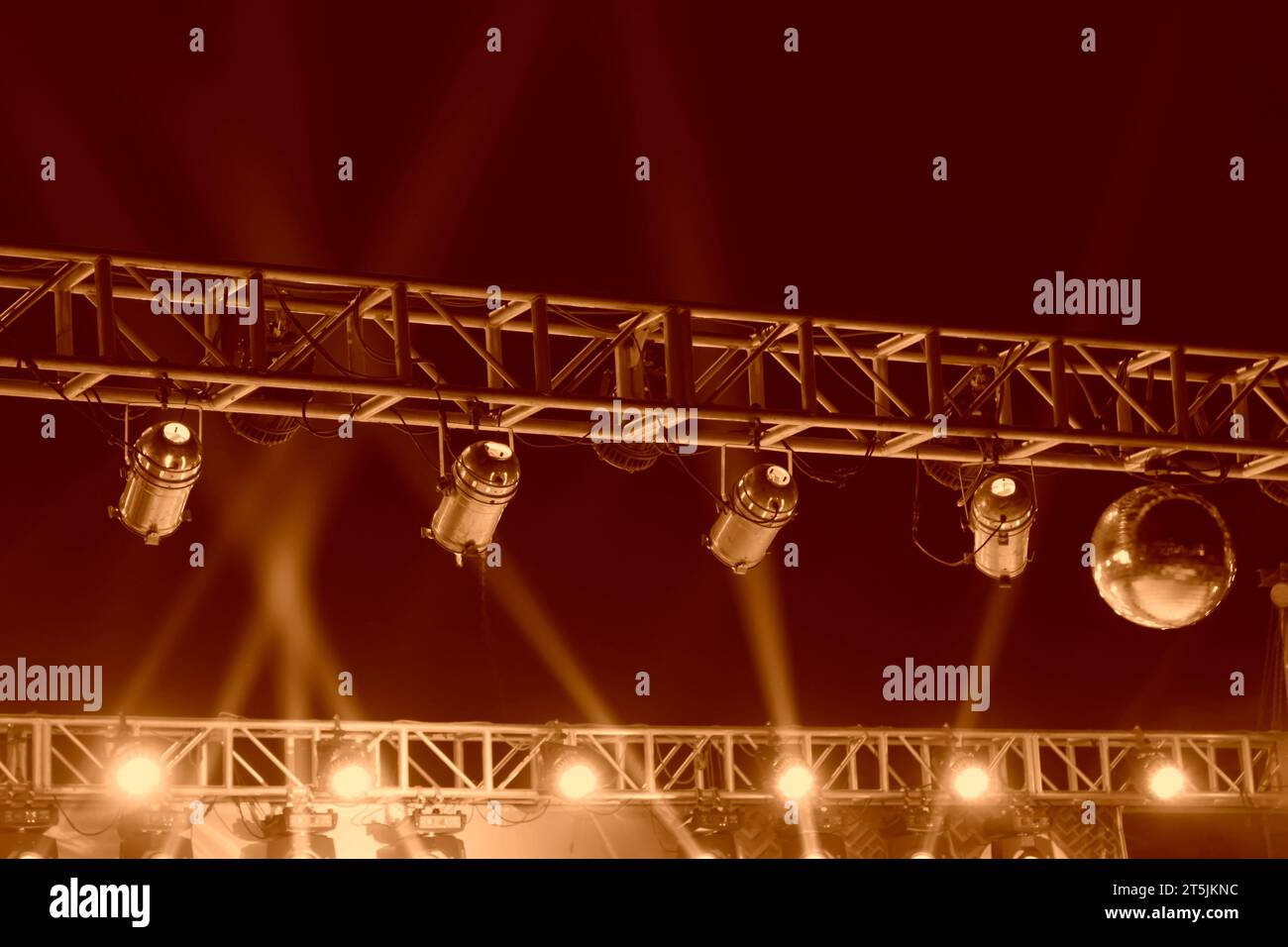 stage light on the metal frame in the dark Stock Photo - Alamy
