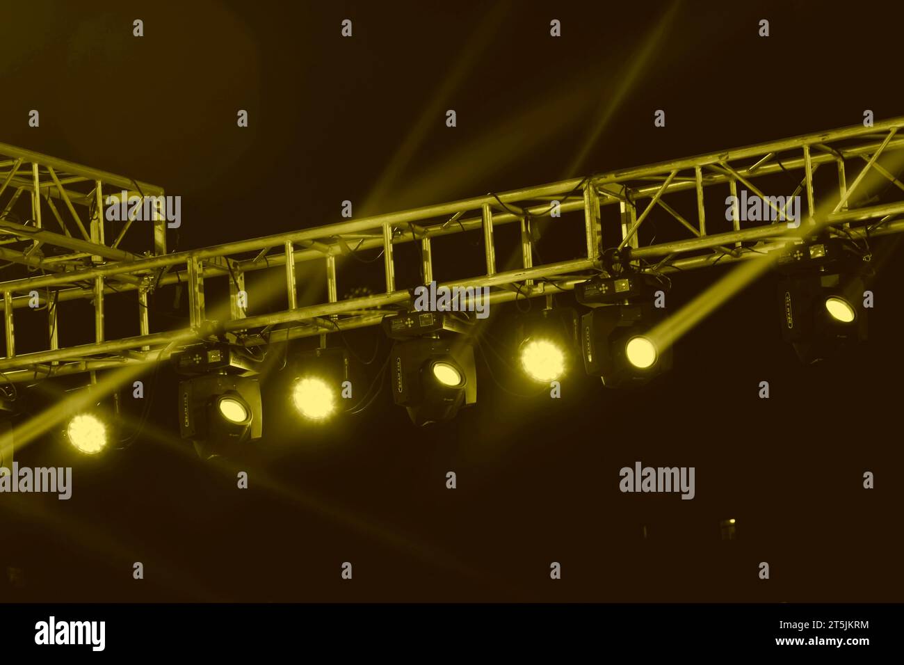 stage light on the metal frame in the dark Stock Photo - Alamy
