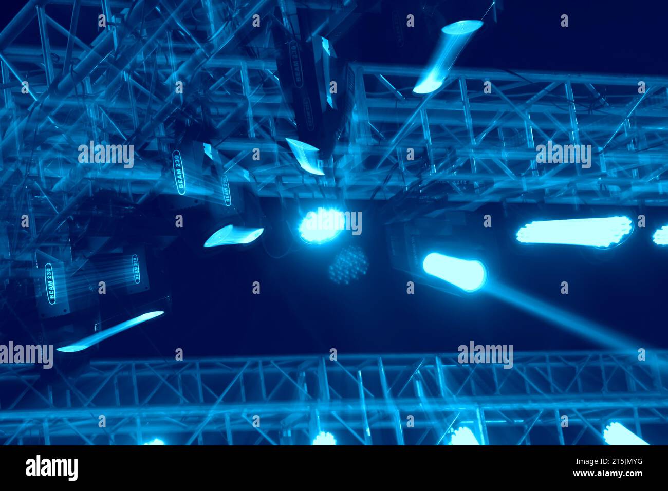 stage lighting effect in the dark Stock Photo - Alamy