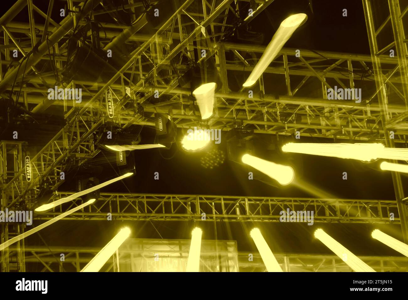 stage lighting effect in the dark Stock Photo - Alamy