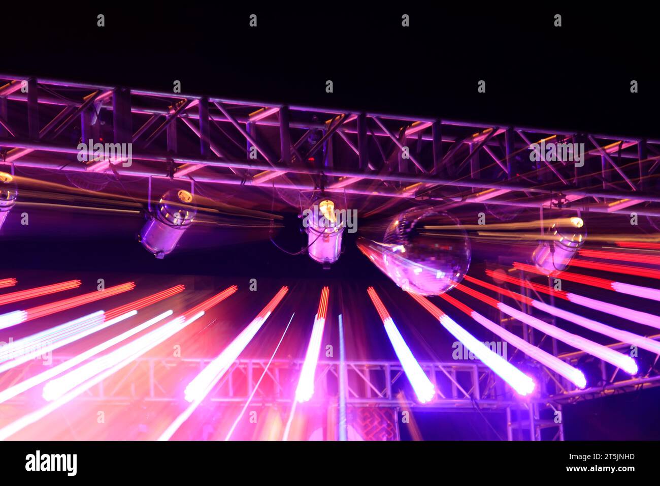 stage lighting effect in the dark Stock Photo - Alamy