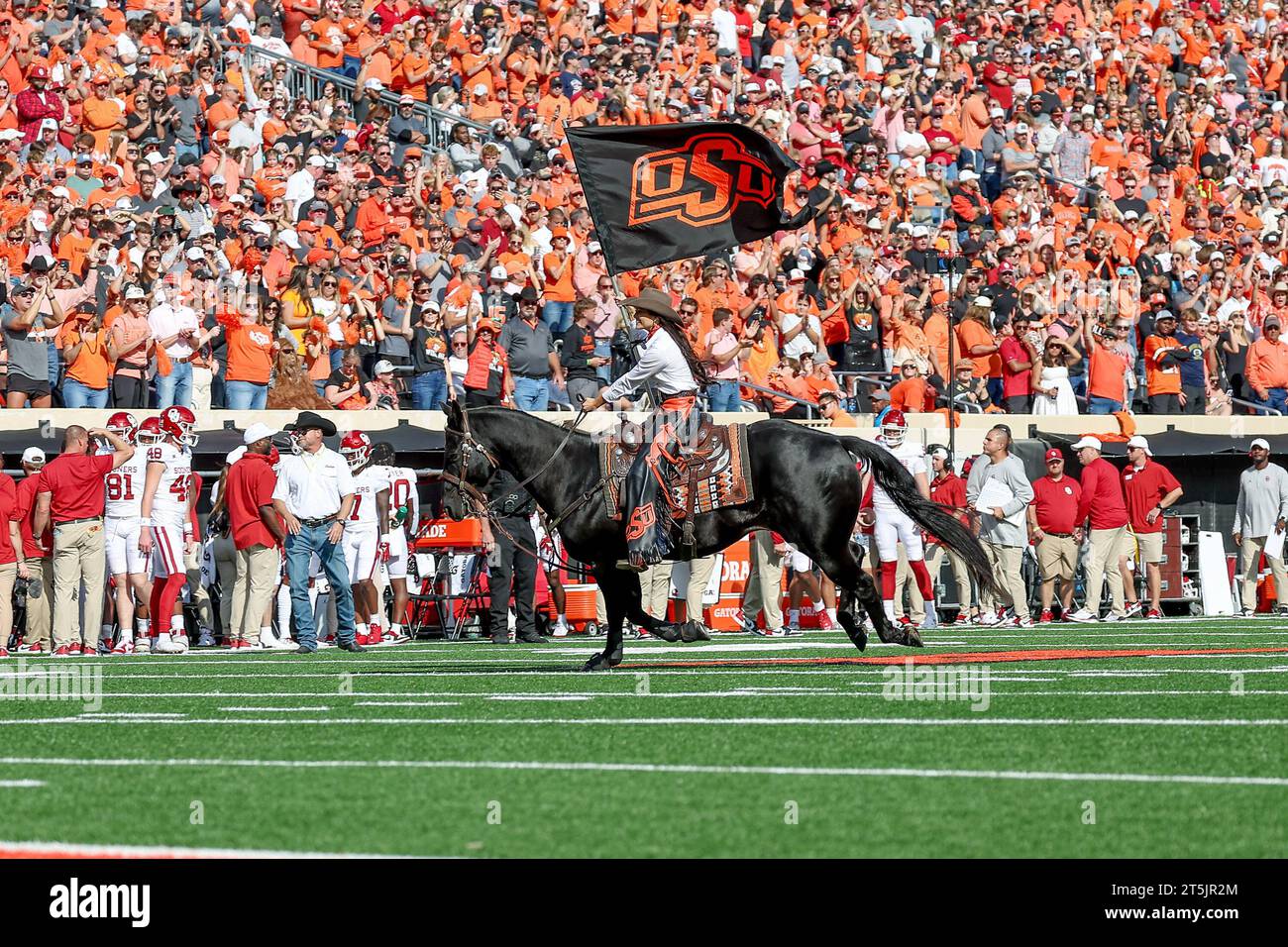 Stillwater, OK, USA. 04th Nov, 2023. An Oklahoma State spirit rider and ...