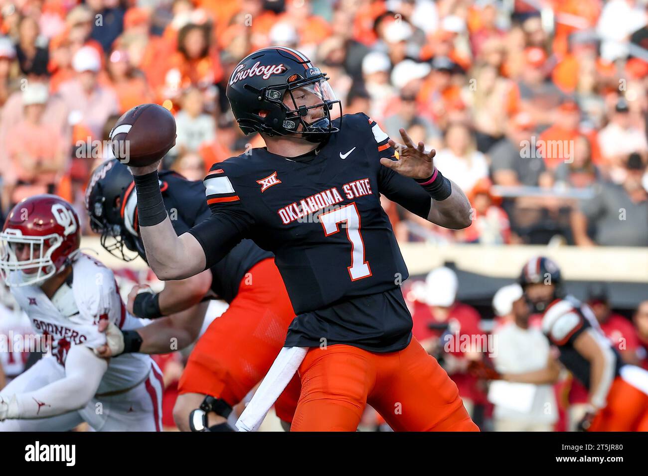 Stillwater, OK, USA. 04th Nov, 2023. Oklahoma State Cowboys quarterback ...