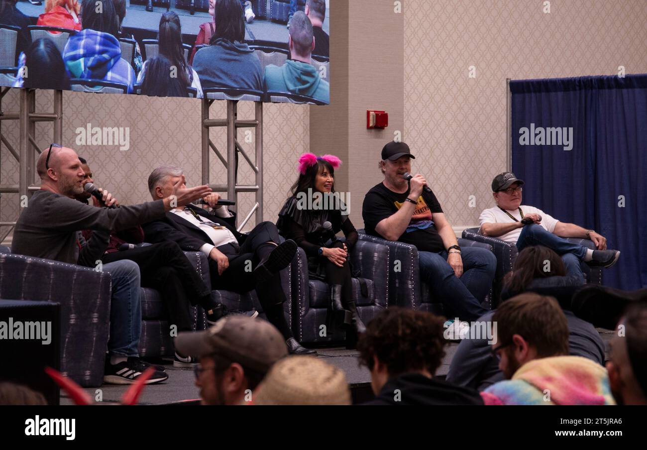 Providence, RI. Futurama cast reunites at the Rhode Island Comic Con ...